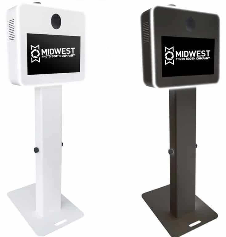 Hollywood Booth – MidWest Photo Booth Company